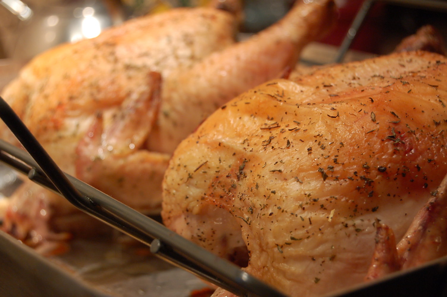 Herb Roasted Whole Chicken (Low FODMAP Seasoning) - Healthy Gut Fx